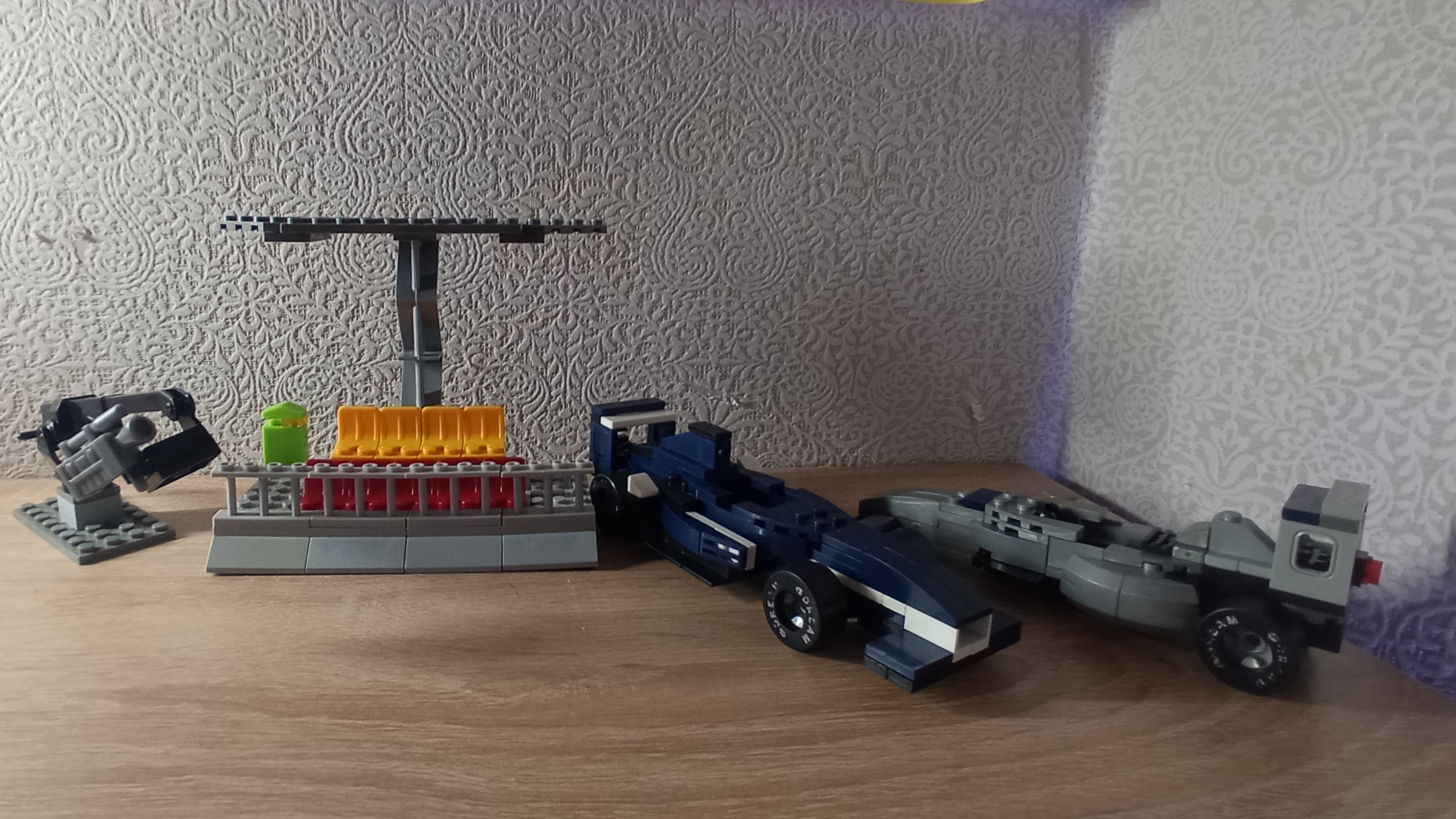 собрал лего набор