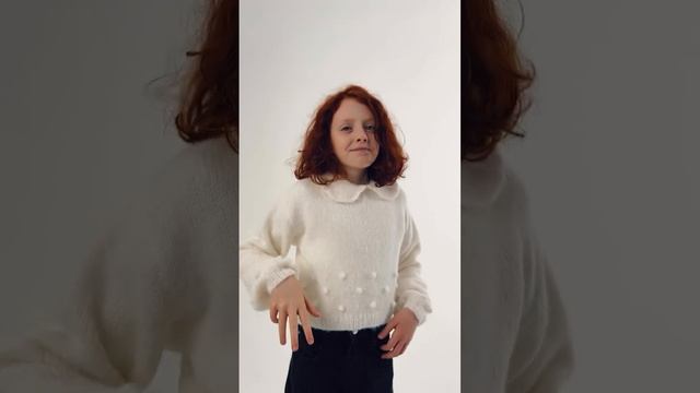 Детский джемпер с воротничком. Ландыш