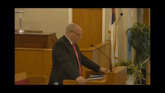 Христианство, похожее на пластмассовые фрукты. Энди Роман