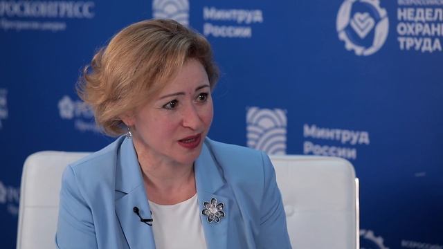 Интервью с Ленарой Ивановой (министр труда, семьи и социальной защиты респ. Башкортостан) на ВНОТ-22