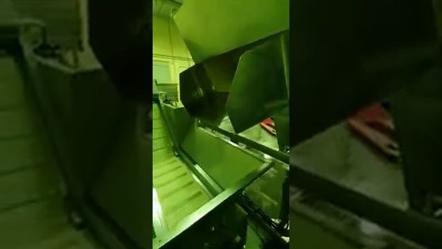 Опрокидыватель гидравлический для контейнеров ОПГ-1500 / 6281915@mail.ru / Пищевое Оборудование РФ