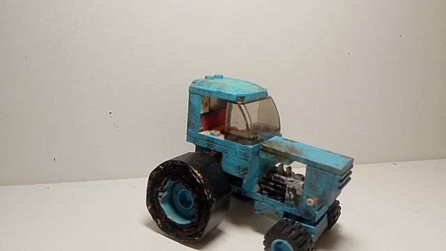 МТЗ 82 из Лего