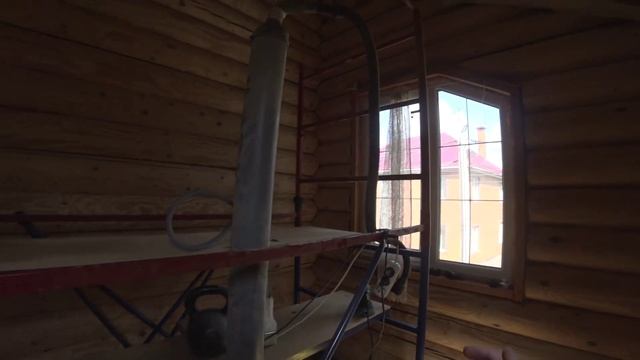 Начинаю ставить кондиционер и неожиданно для себя за день покрасил весь второй свет белым маслом