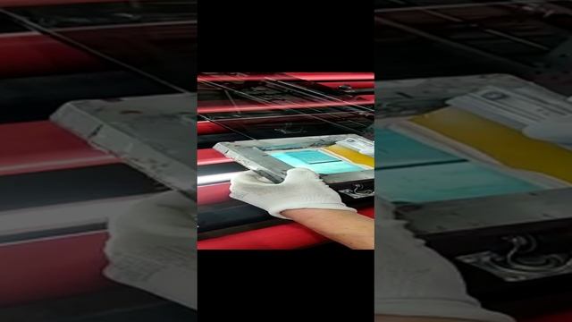 Маркировка стекла перед закалкой методом шелкотрафаретной печати