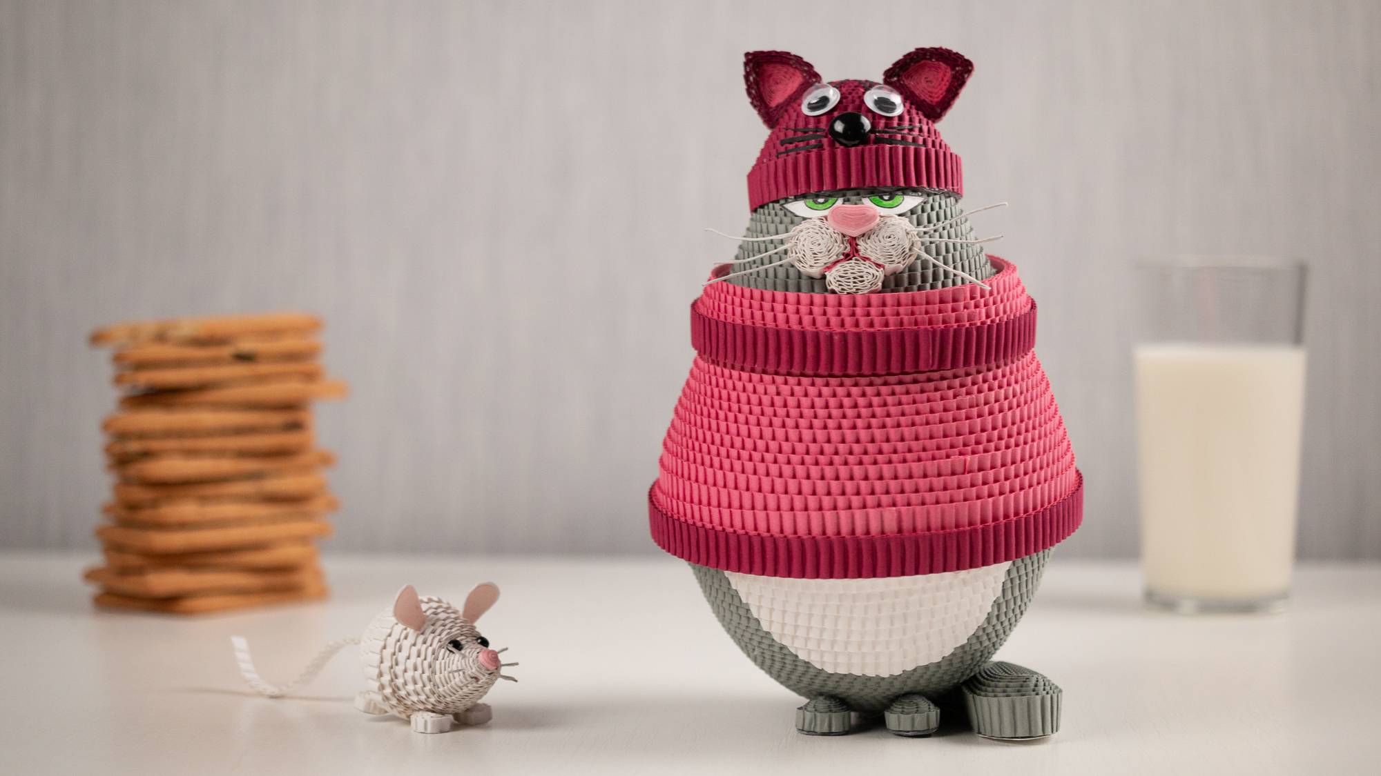 Мышка из гофрокартона: процесс создания