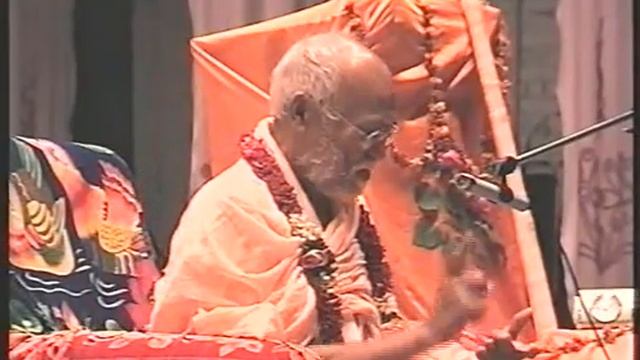 Одесса 2001 - часть 26. Его Божественная Милость Шрила Бхакти Валлабха Тиртха Госвами Махараджа