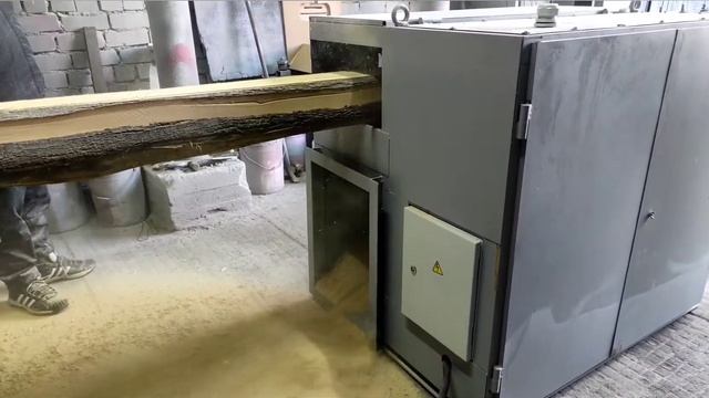 многопильный станок для распиловки лафета (бруса)до 160 мм ширина не ограничена между пилами 350 мм