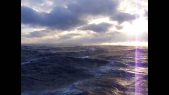 Северное море парит
