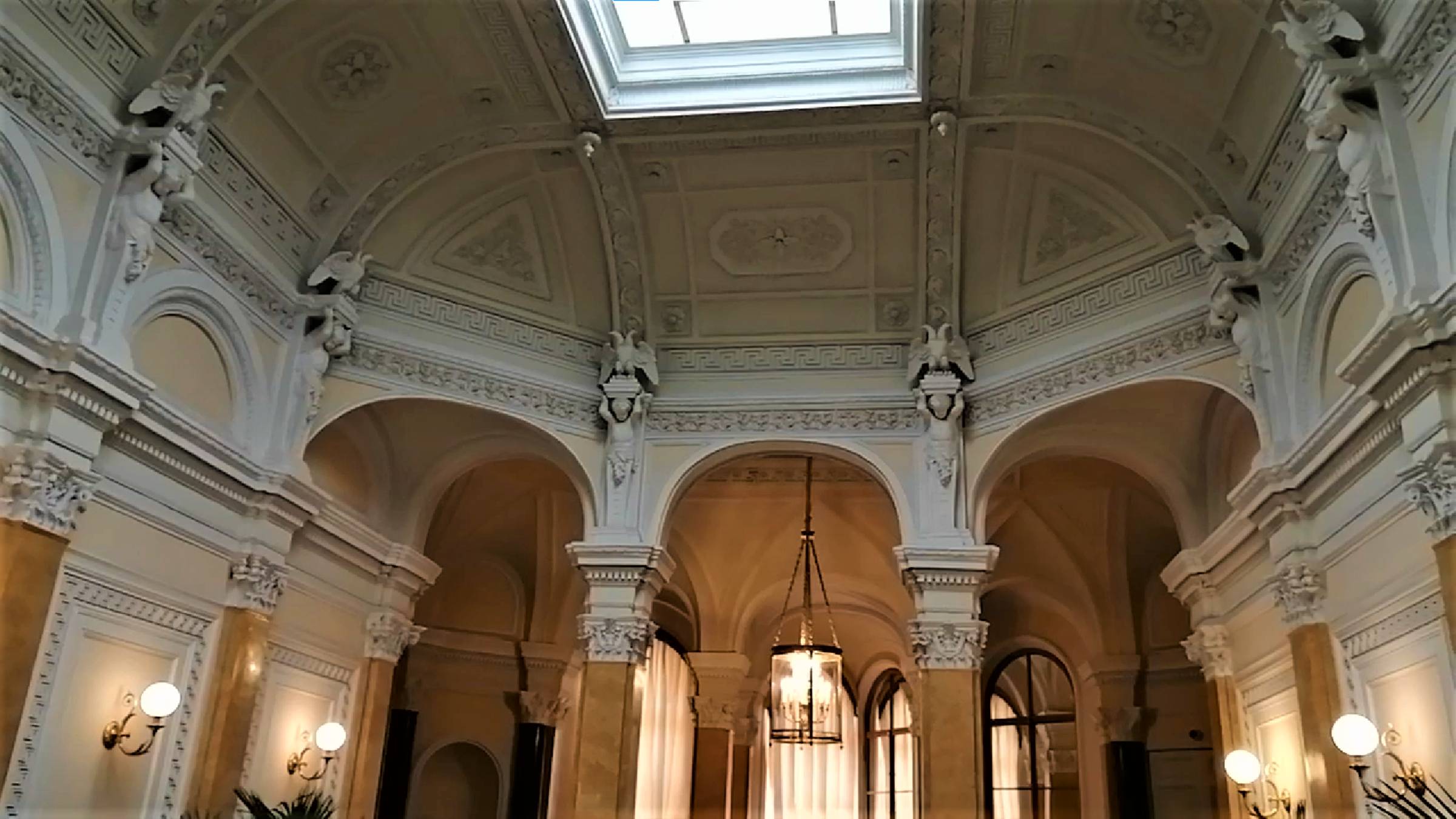 Гатчинский дворец. Экскурсия Часть 5 — Мраморная лестница, Арсенальный зал