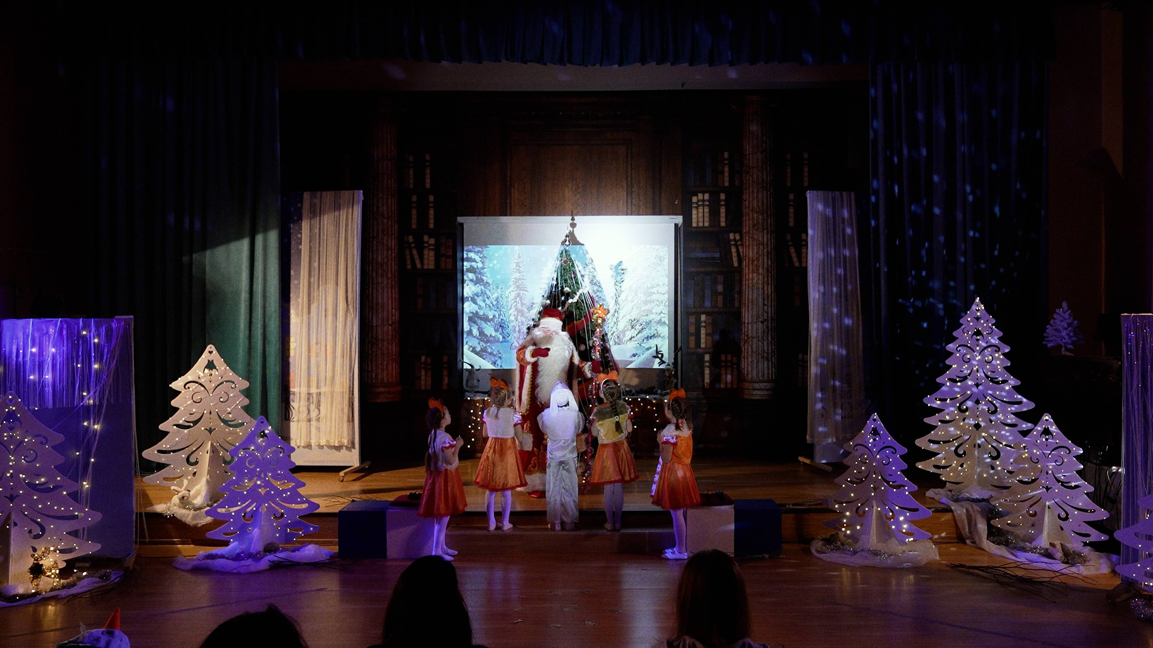 12 месяцев - выступление гимназии (короткий)