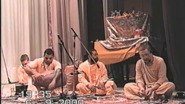 Москва 2000 - часть 10. Его Божественная Милость Шрила Бхакти Валлабха Тиртха Госвами Махараджа