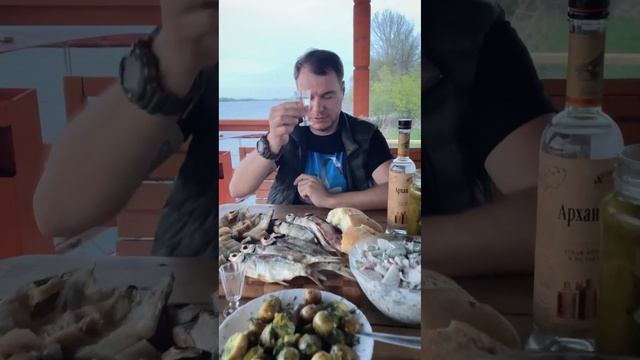 Водка. Рыба. Разговоры. «Архангельская хлебная». Особая.