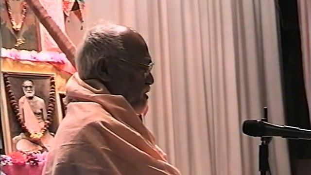 Москва 2000 - часть 13. Его Божественная Милость Шрила Бхакти Валлабха Тиртха Госвами Махараджа