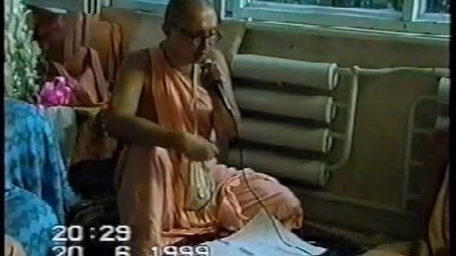 Одесса 1999 - часть 8. Его Божественная Милость Шрила Бхакти Валлабха Тиртха Госвами Махараджа