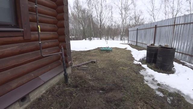 Отбалансировал колеса, купил блины для зала, забрал герметик для дерева, пробую отпугиватель собак