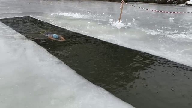 Хочешь жить дольше - делай прорубь.24.12.2024