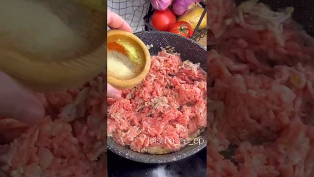 Запеканка-рулет с картофелем и фаршем