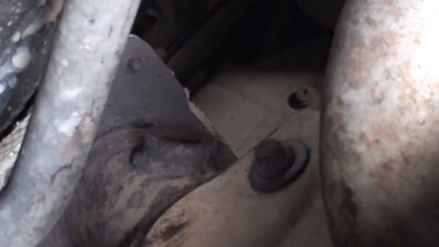 Измерение давления в катализаторе на автомобиле Volvo S80