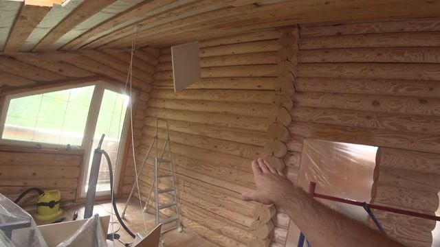 Докрасил половину мансарды, он же спортзал.