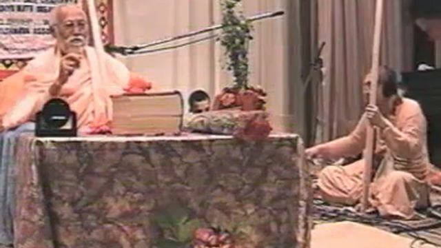 Москва 2000 - часть 5. Его Божественная Милость Шрила Бхакти Валлабха Тиртха Госвами Махараджа