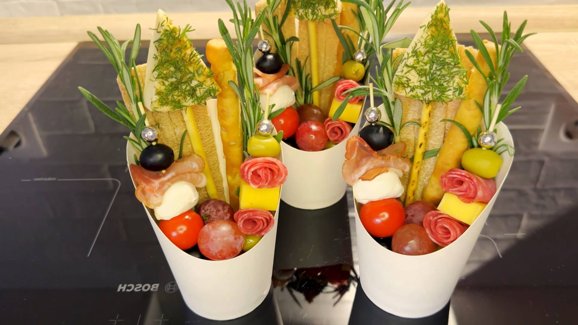 Быстрые и вкусные закуски на новый год 2025! Идеальные Закуски для Любой Вечеринки!