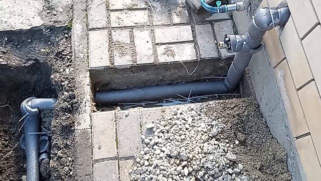 Работы по прокладке трубопровода 01