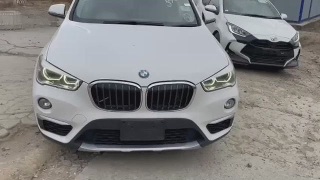 Обзор купленных под заказ автомобилей Bmw X1 и Toyota Yaris