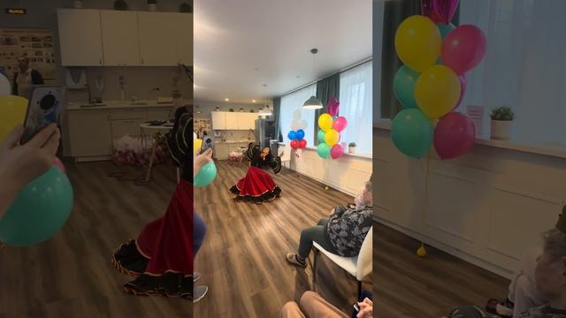 ЦЫГАНСКИЙ ТАНЕЦ "ЧЁРНЫЕ ПОКОВЫ" О. Кочнева. Танцевальный коллектив "Экспромт". Цыганский ансамбль