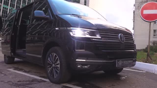 Комфортный диван VW Multivan