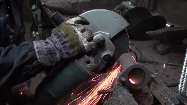 Замена гофры на автомобиле Hyundai Elantra - Мир Глушителей