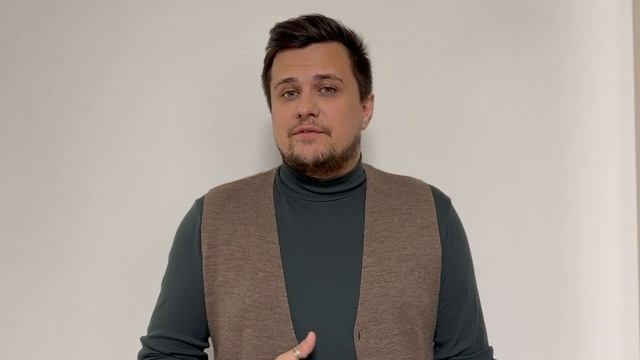 Роман Сафонов 35 лет