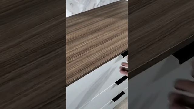 Сборка комода с тремя выдвижными ящиками