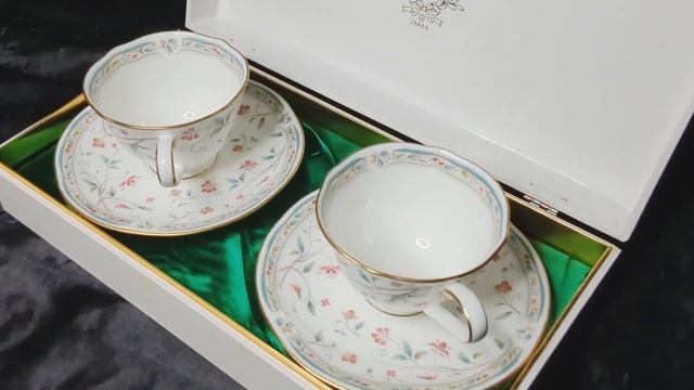 НОВЫЙ Чайный сервиз на две персоны от премиальной Японской  фирмы Noritake 80-90х годов выпуска.