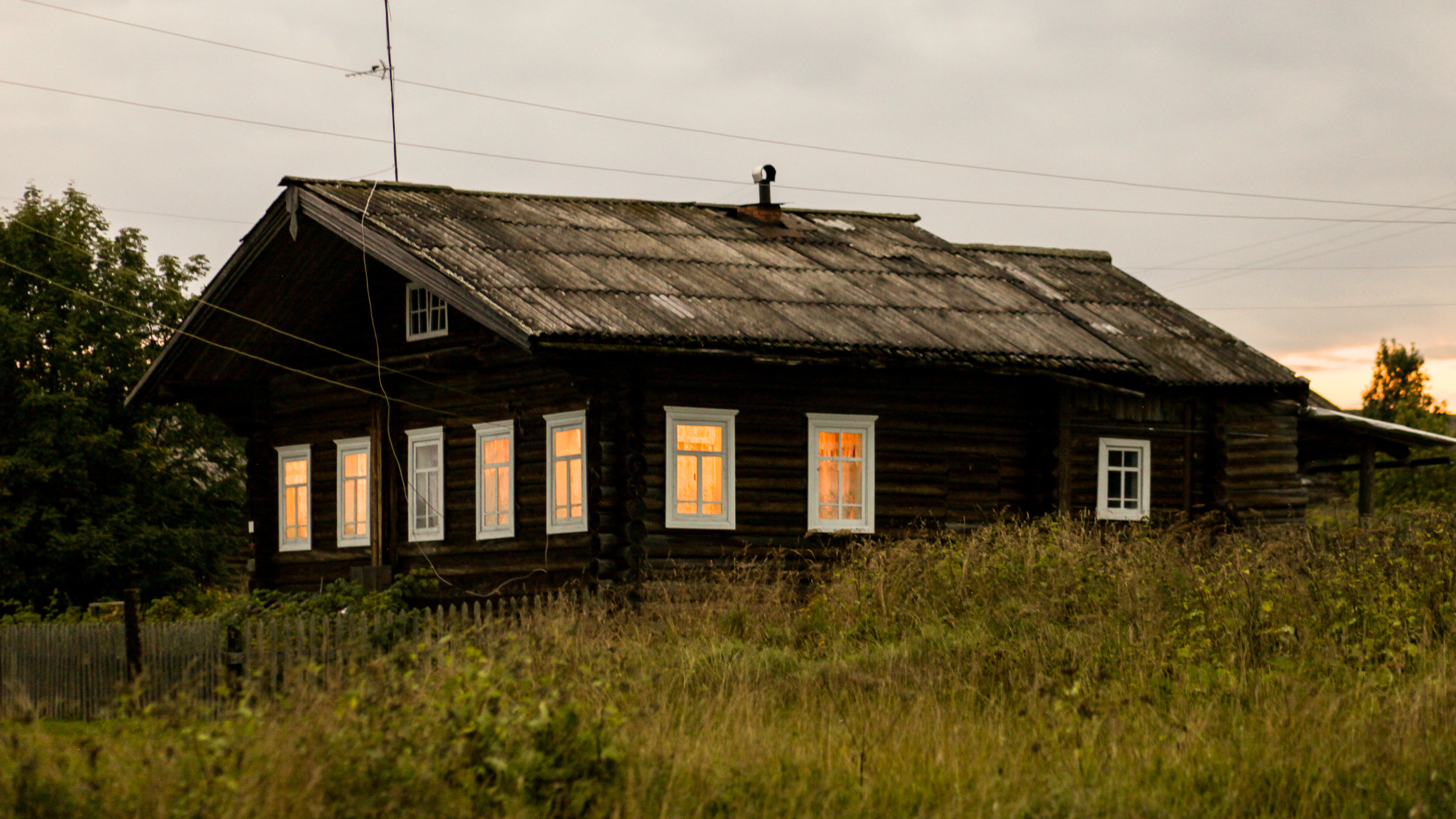 Старая русская песня про ретивую догадливую жену