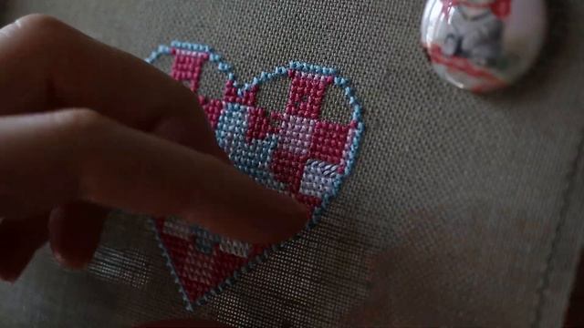 Мешочки на кулиске с вышивкой крестиком. Pouches with embroidery.