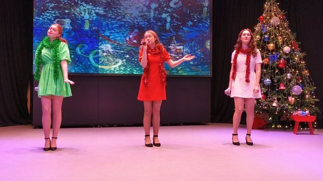 2024-12-22_Эвридика_НовогоднийКонцерт_13_Часики