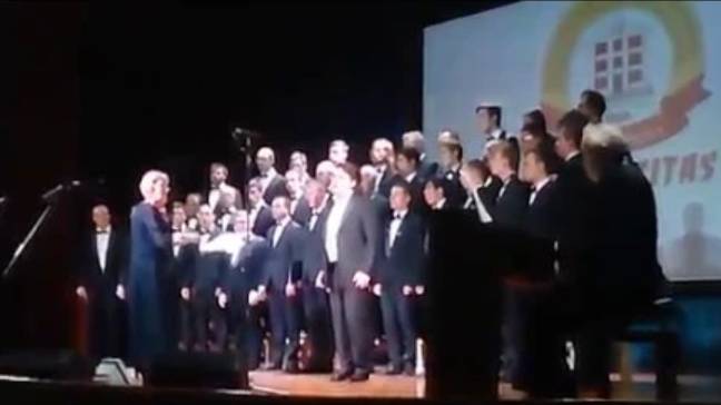 Э.Каннио - "Влюбленный солдат" (солист М. Дунаев)