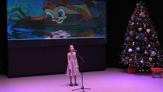 2024-12-22_Эвридика_НовогоднийКонцерт_05_Улыбка