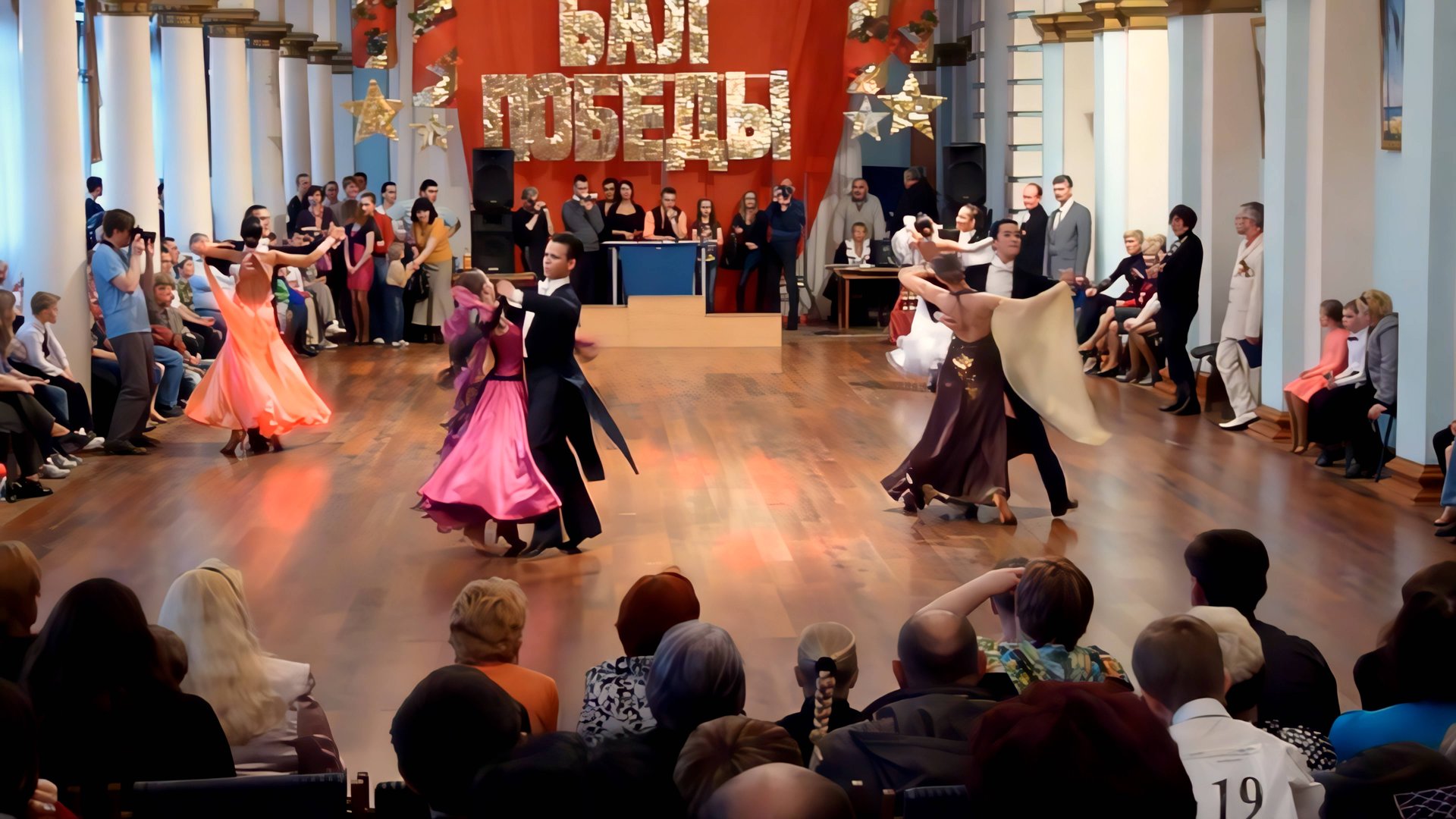 Бал Победы (Калининград - 10.05.2010) - Юниоры 2, квикстеп