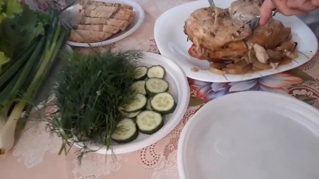 Авария на клубнике! Алекс в горе и Платный контент. Первая ночевка на даче