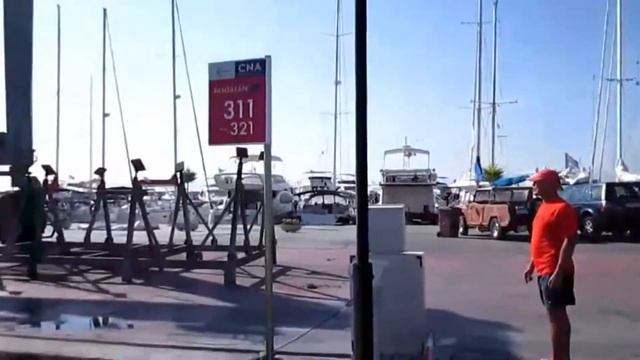 Гуляем по Ареналю на Майорке. 12 день отпуска. Как чинят лодки. Яхт-клуб Ареналя