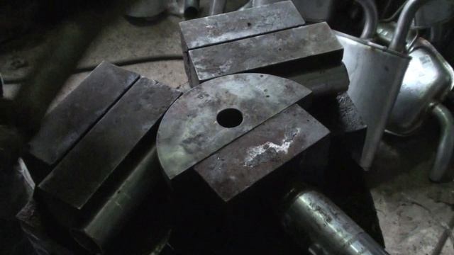 Изготовление участка трубы на автомобиле Chevroler Spark - Мир Глушителей