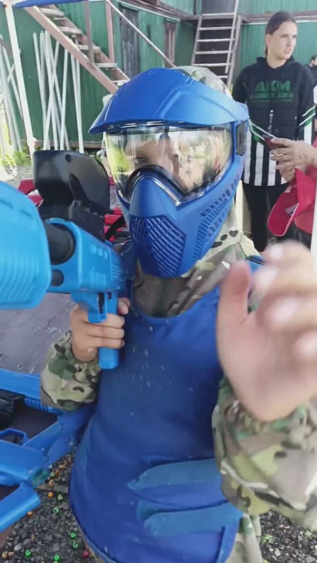 Пейнтбол на корпоративе/стреляю из ружья/играем против девочек #пейнтбол #наспорте #рекомендации