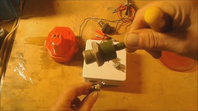 Как проверить тиристор без приборов.