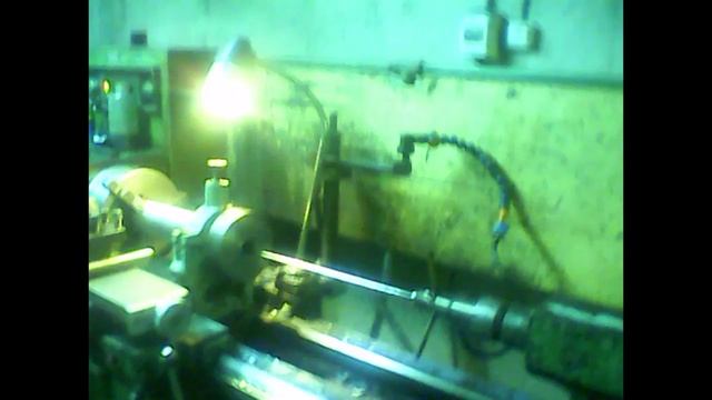 Технология глубокого сверления на токарном станке без вращения сверла.