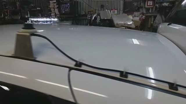 Вариант прокладки кабеля от кронштейна до СВ рации/Лада калина