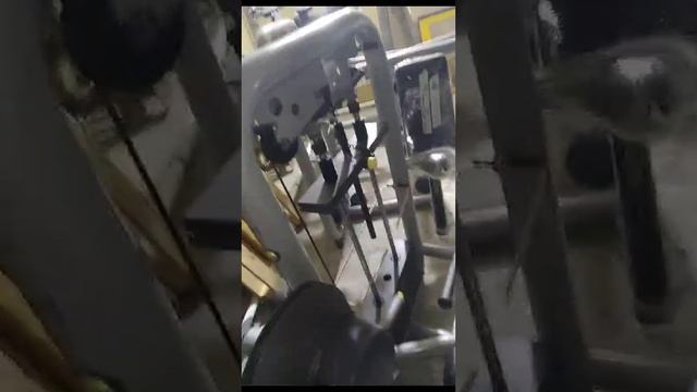 Разгибание ног Фитнес клуб