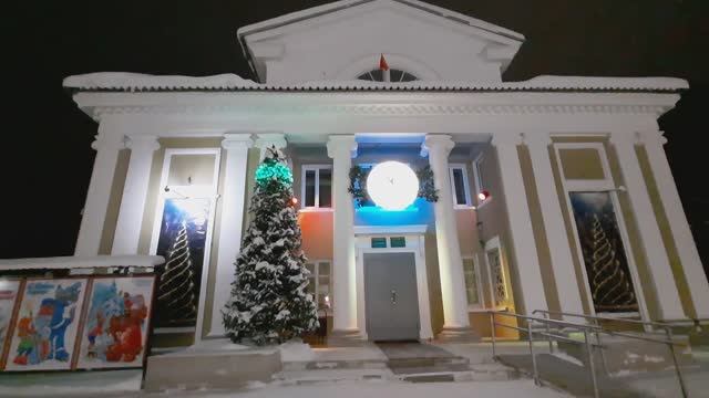 Новый год на Октябрьской улице / Канал Ухта