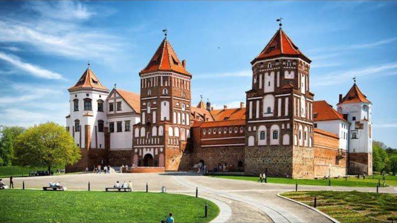 2023. Беларусь. Мирский замок. Что посмотреть.