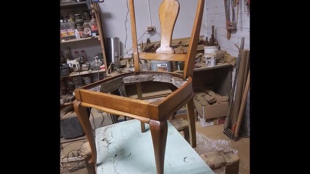 Реставрация стульев из красного дерева для английского стола.